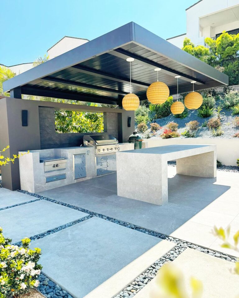 28 Modern Outdoor Kitchen Ideas: [Design Inspirations for Your Home]