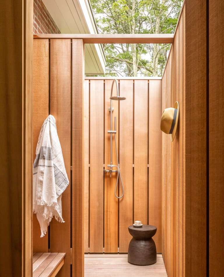 21+ Stunning Outdoor Shower Ideas