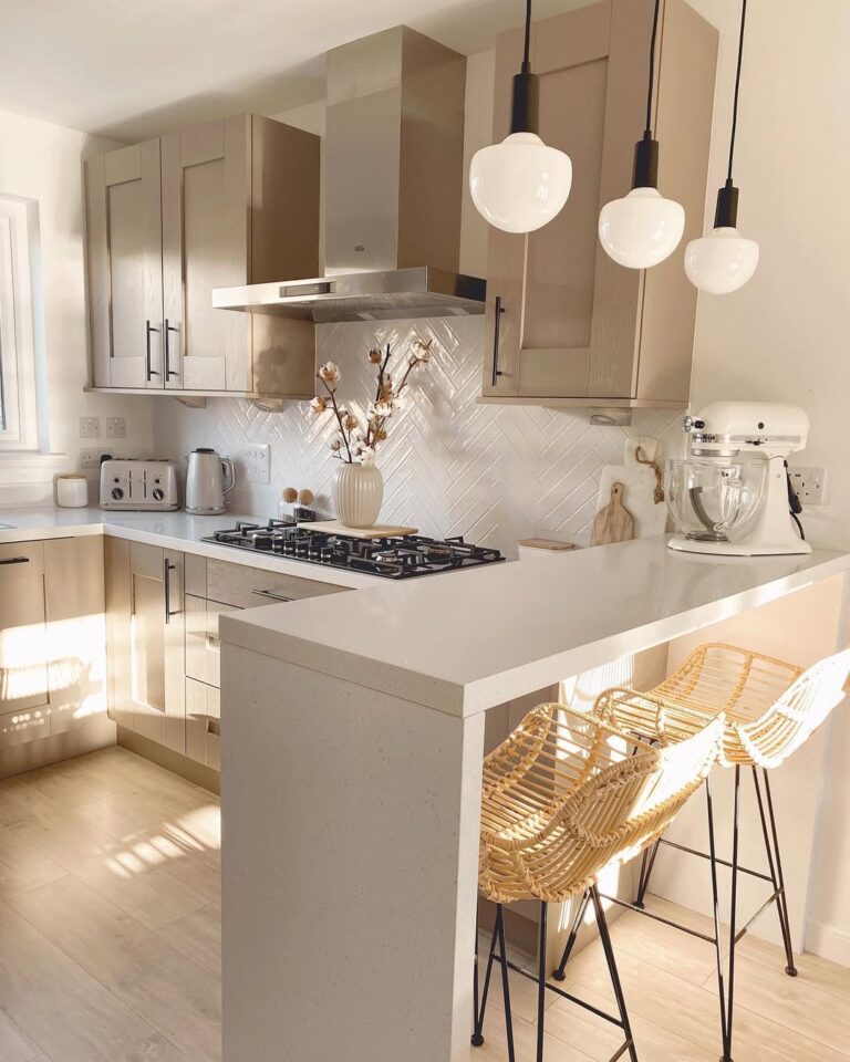 13 DIY Breakfast Bar Ideas: Give Your Kitchen a Modern Twist