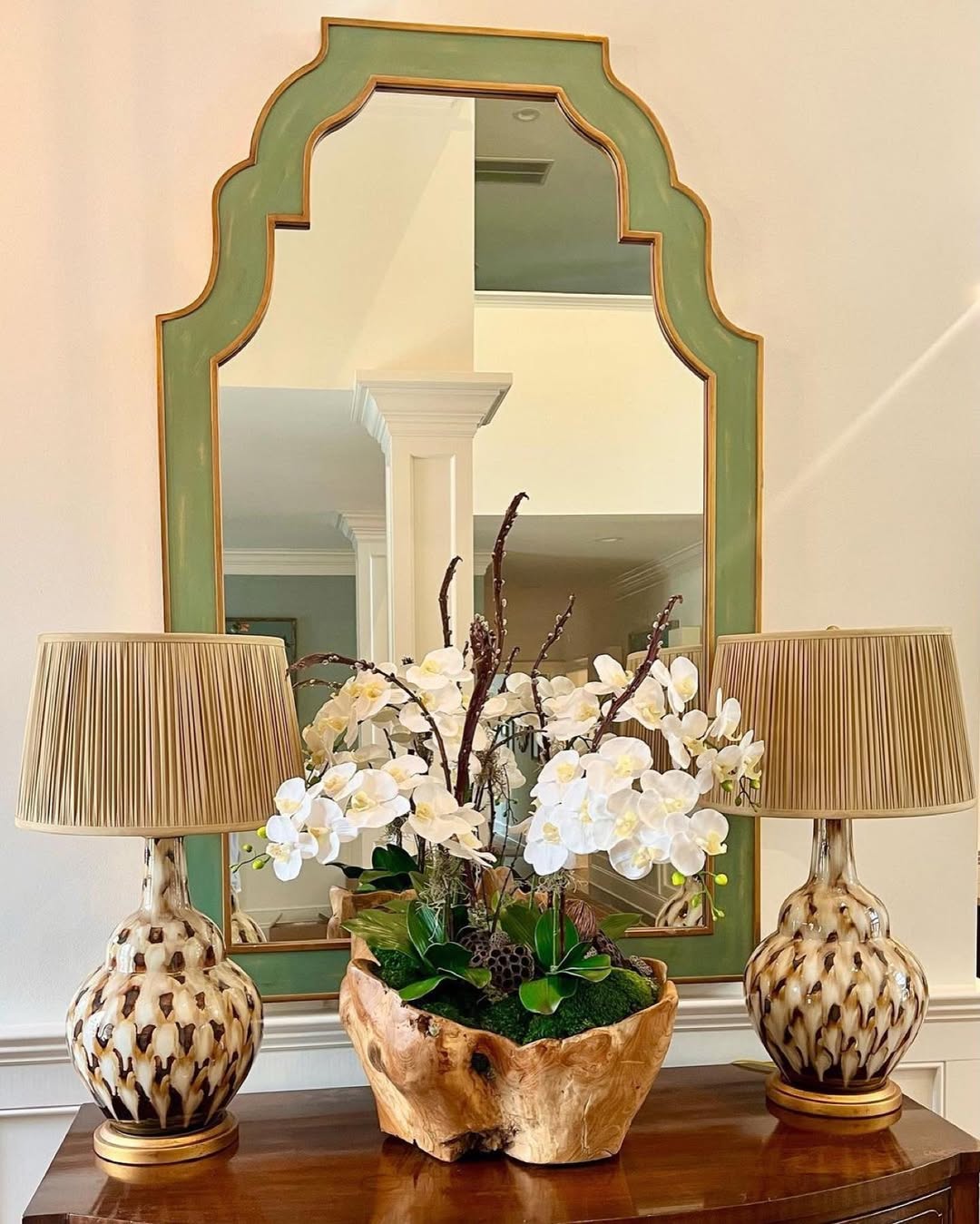 15 Foyer Mirror Ideas to Elevate Your Entryway