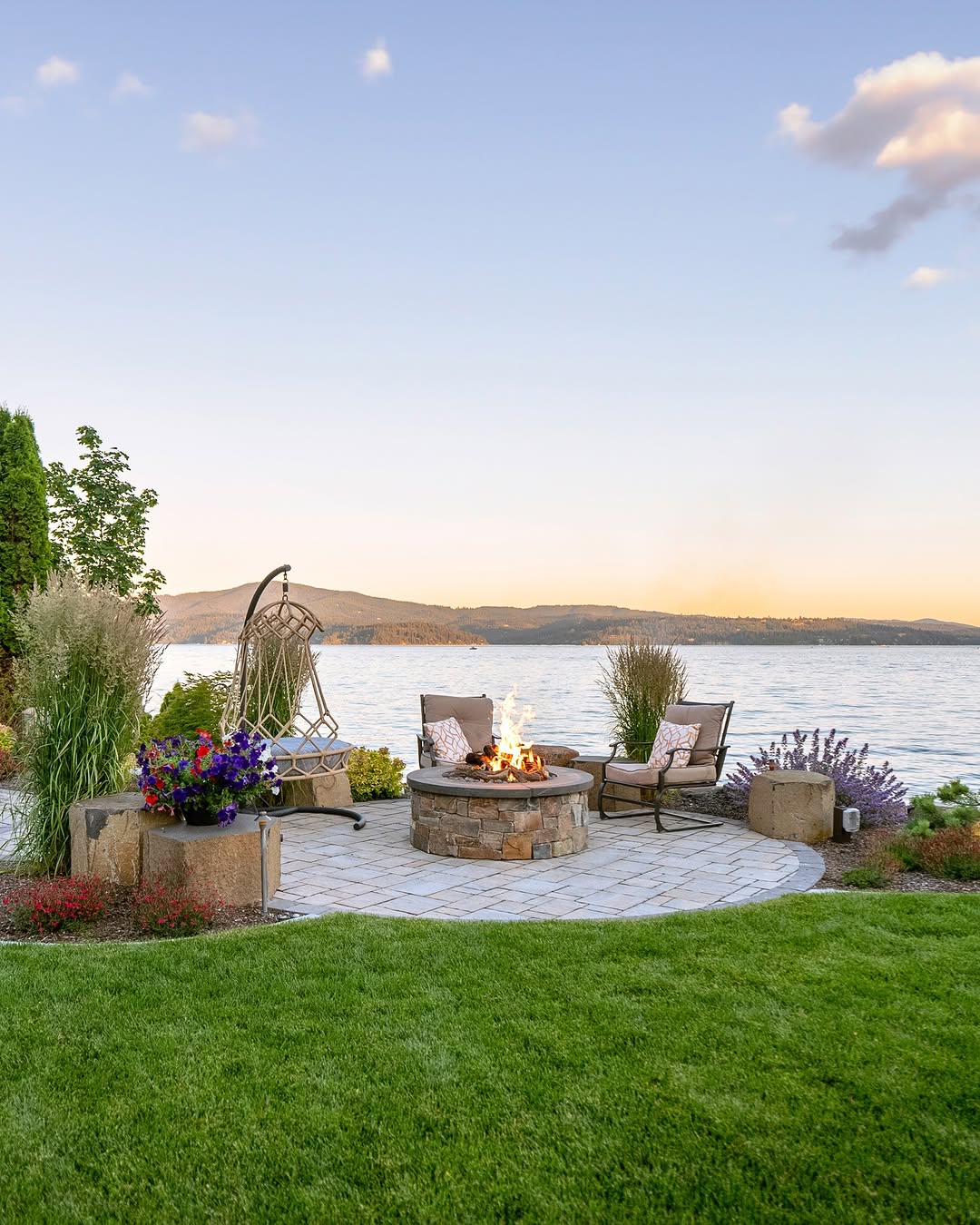 23 Backyard Fire Pit Ideas to Transform Your Outdoor Space