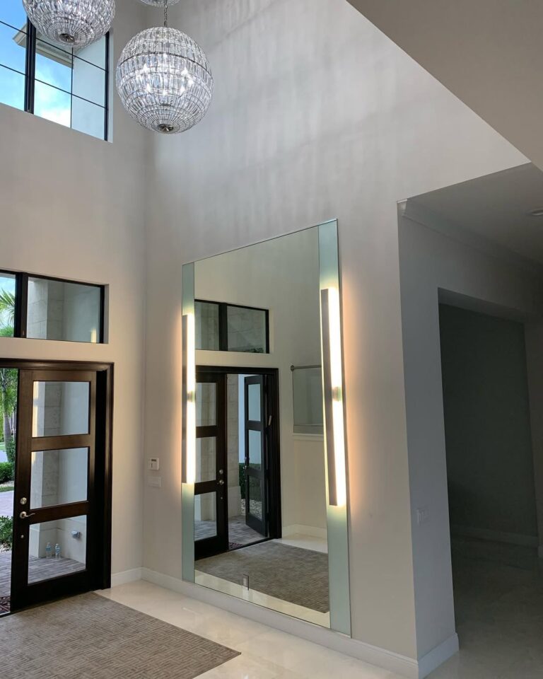 15 Foyer Mirror Ideas to Elevate Your Entryway