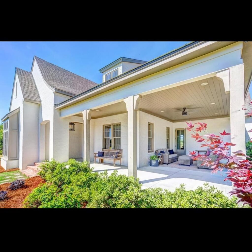 21 Back Porch Inspirations & Simple Ways to Achieve the Look