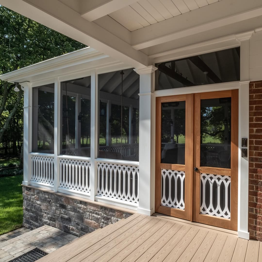 17 Porch Railing Ideas to Elevate Your Outdoor Space