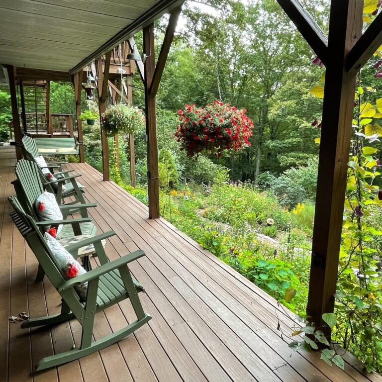 21 Back Porch Inspirations & Simple Ways to Achieve the Look