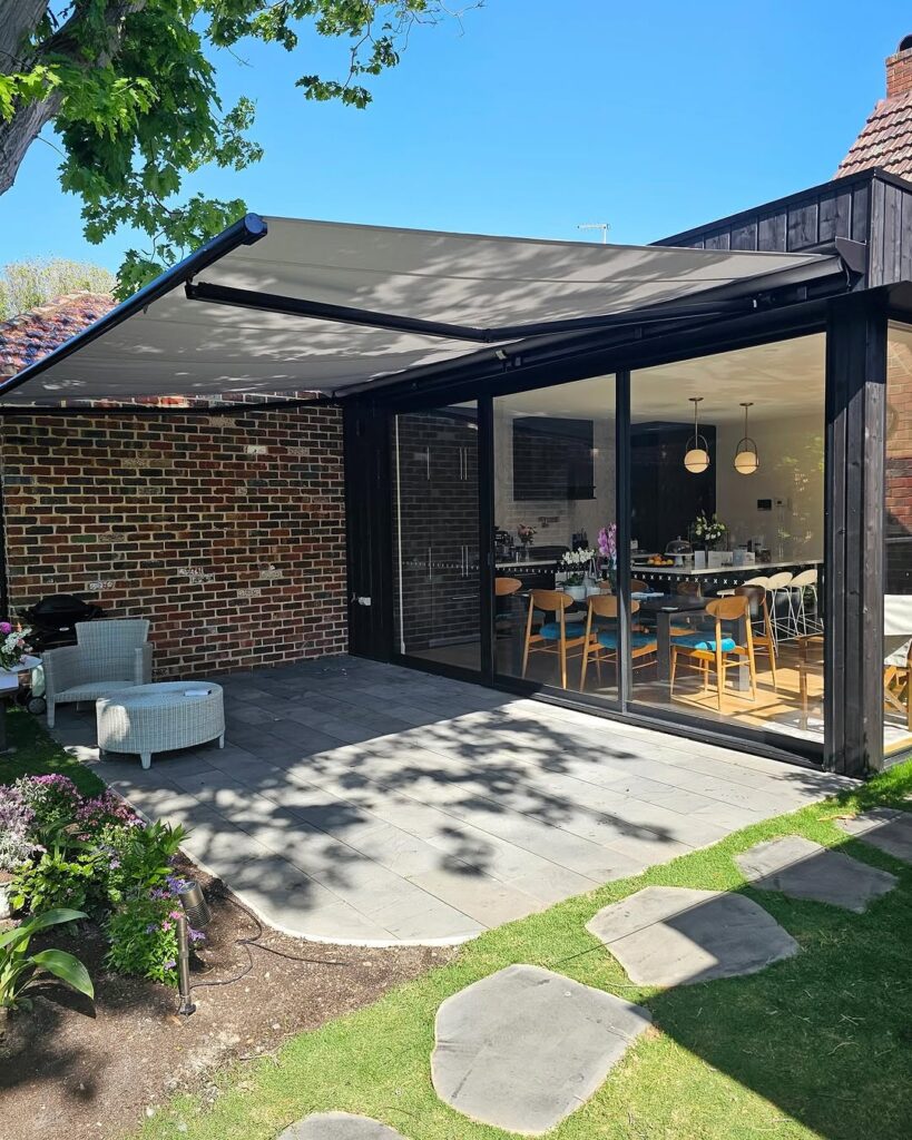 21 Unique Patio Roof Extension Ideas for a Stylish Outdoor Space