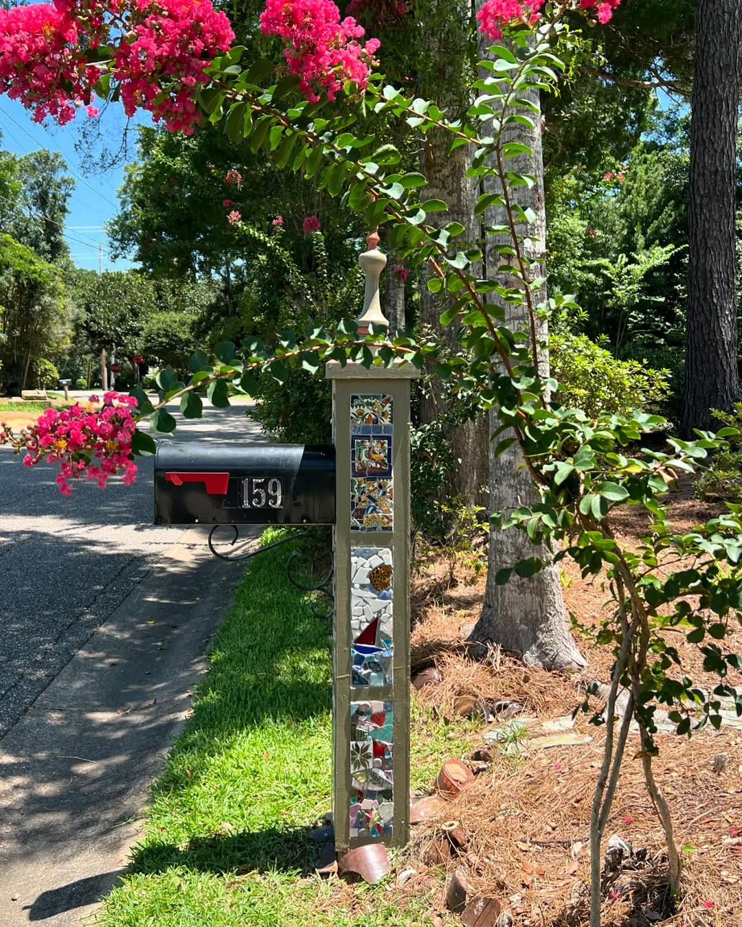 19 Mailbox Post Ideas That Are Way More Than Just Functional