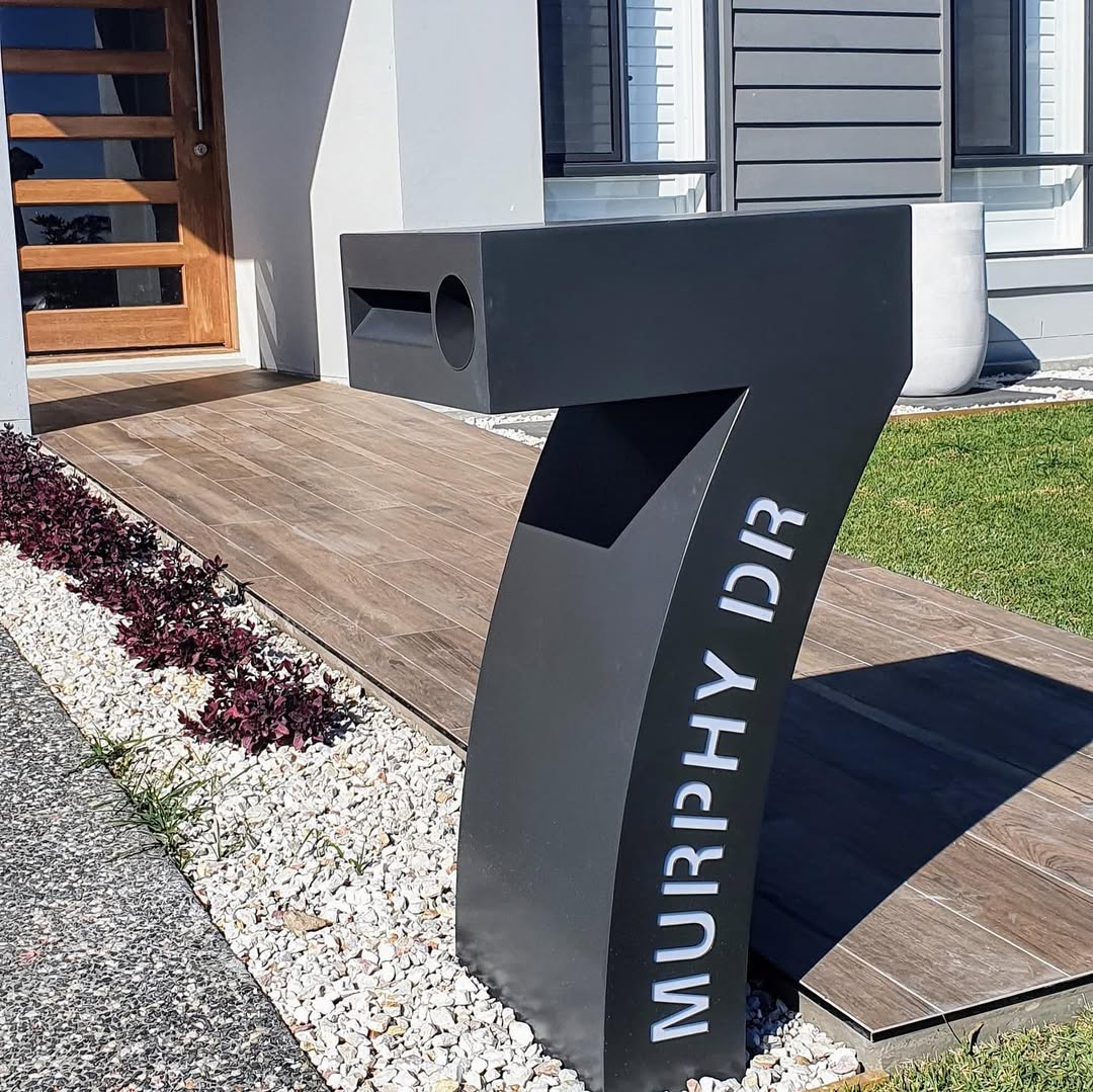 25+ Creative Mailbox Decor Ideas That’ll Instantly Boost Curb Appeal