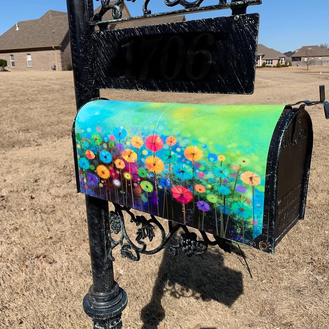 25+ Creative Mailbox Decor Ideas That’ll Instantly Boost Curb Appeal