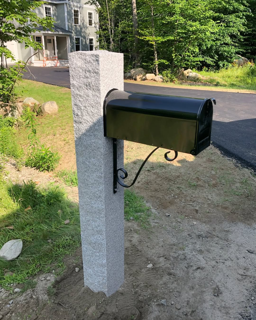 19 Mailbox Post Ideas That Are Way More Than Just Functional