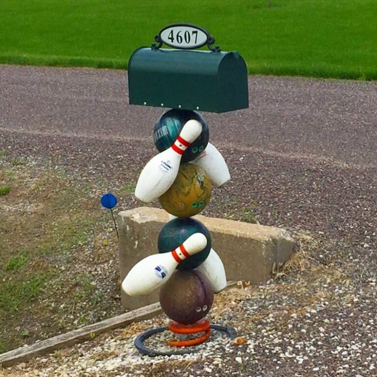 19 Mailbox Post Ideas That Are Way More Than Just Functional