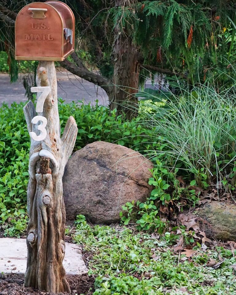 19 Mailbox Post Ideas That Are Way More Than Just Functional