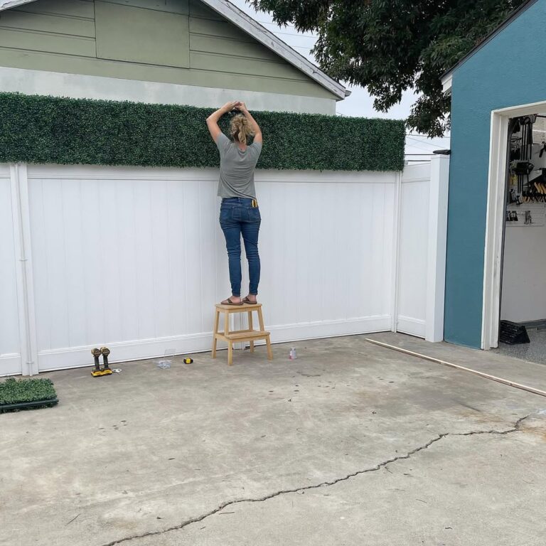 21 Privacy Fence Ideas That Add Style and Seclusion to Your Outdoor Space