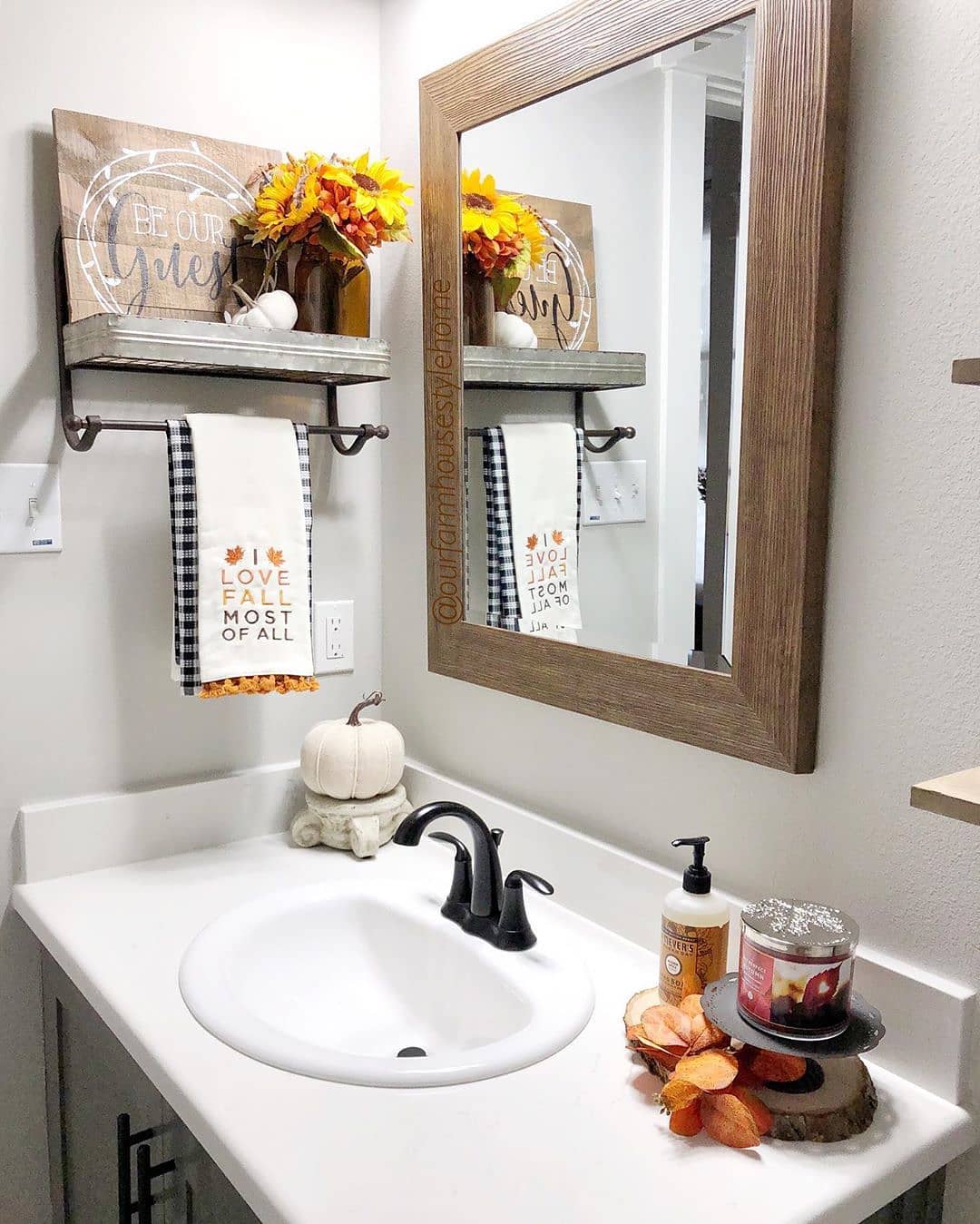 🍂 25 Cozy Fall Bathroom Décor Ideas to Warm Up Your Space