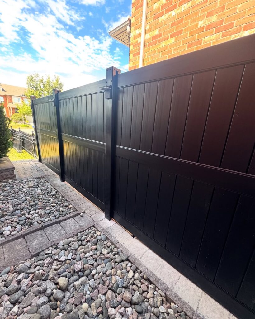 21 Privacy Fence Ideas That Add Style and Seclusion to Your Outdoor Space