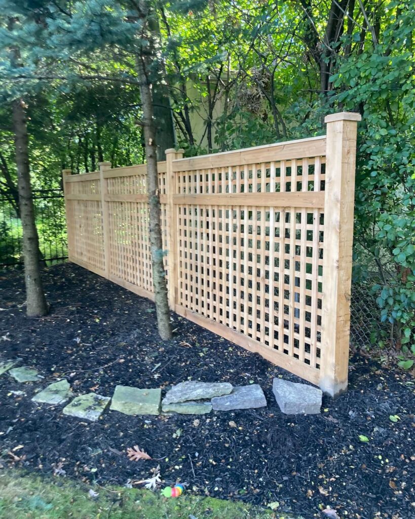 Corner Fence Ideas: Clever Ways to Maximize Privacy, Define Space, and ...