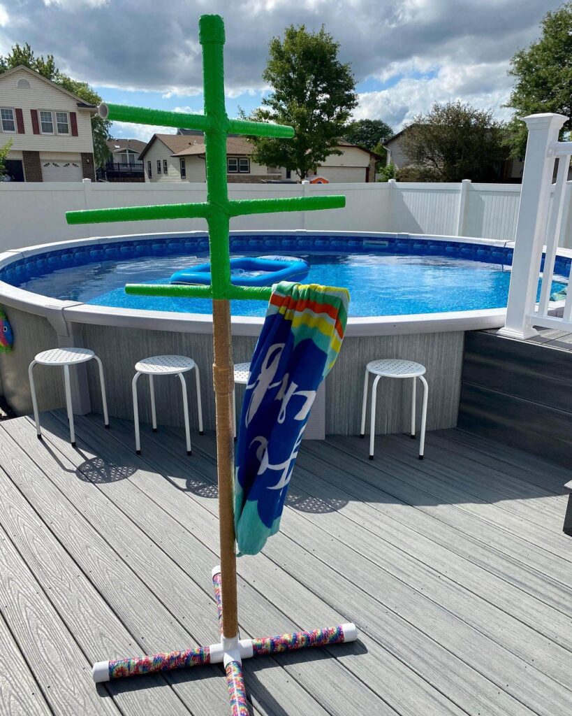 Clever Pool Towel Storage Ideas That Keep Your Poolside Dry, Stylish ...